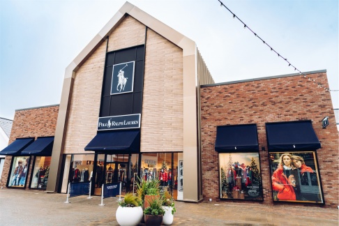 Braintree Village -- Outlet store in Braintree